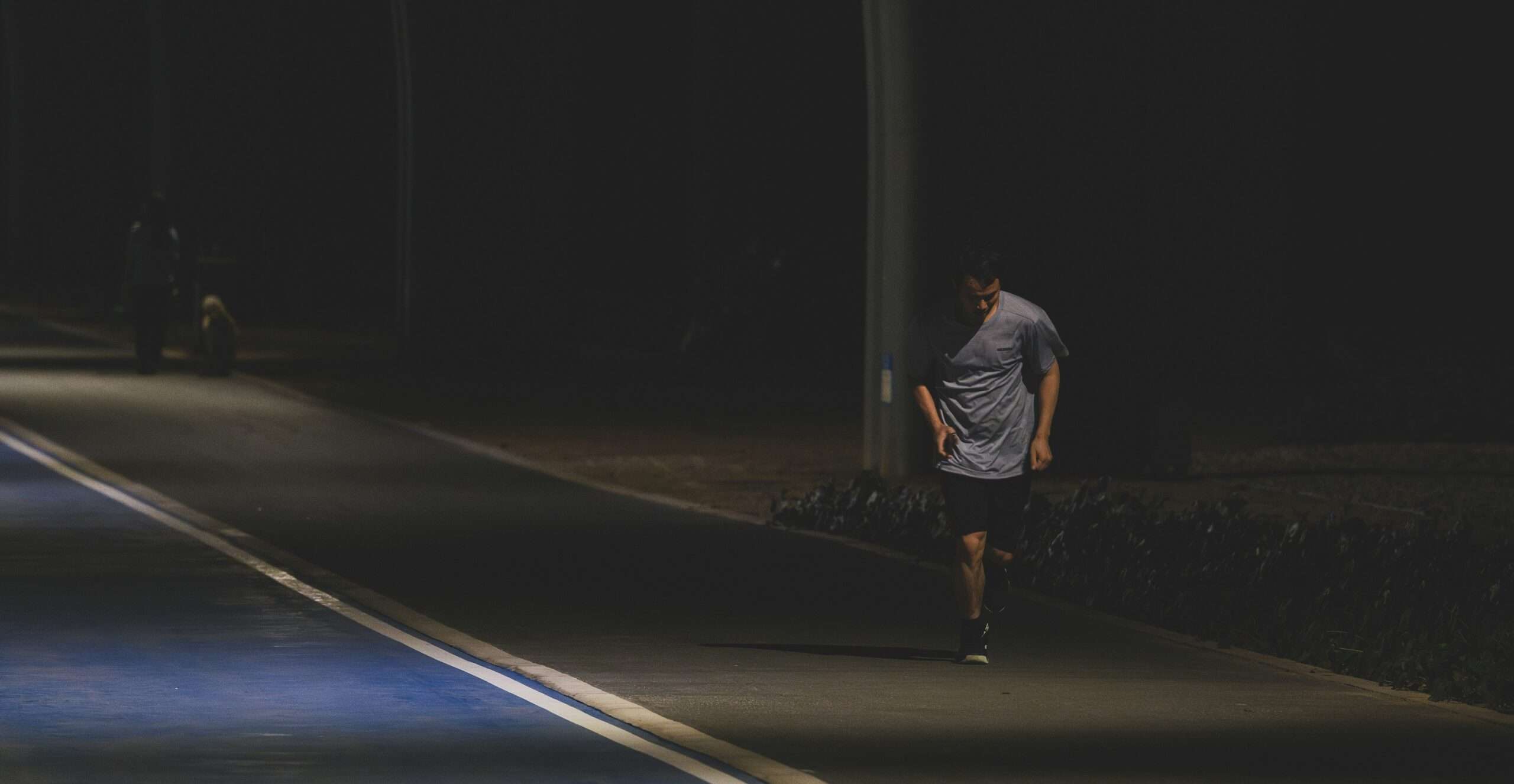How to Stay Safe While Running at Night: Essential Tips and Gear
